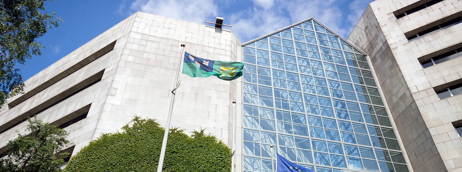 Official procedures: Visas, licences and local authorities - Dublin.ie
