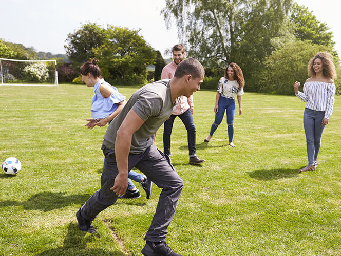 A guide to meeting people in the city - Dublin.ie